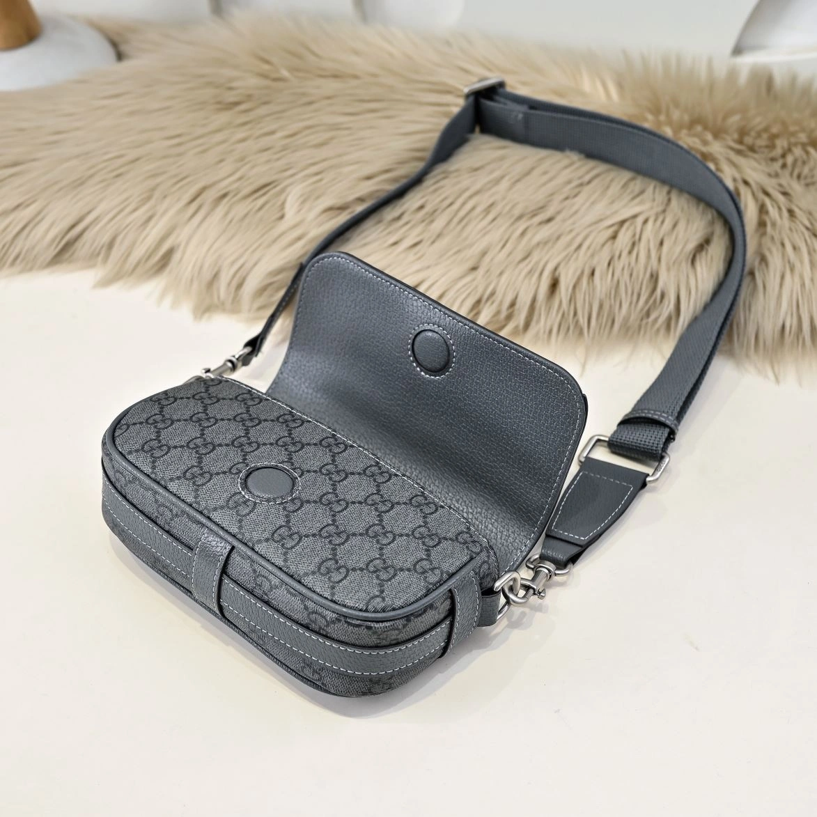 Affordable Mens Gucci Satchel Bags