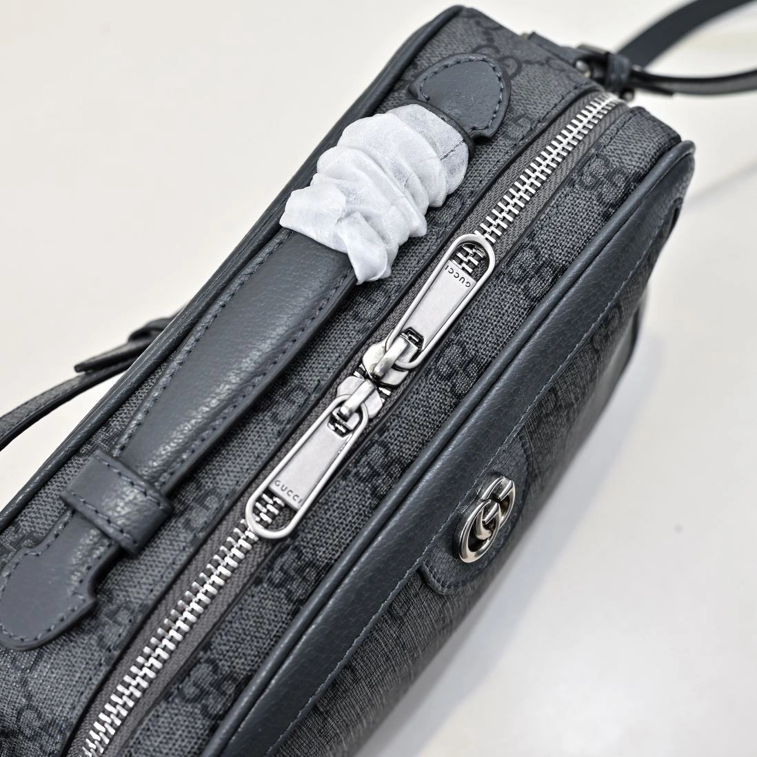 Economical Mens Gucci Satchel Bags
