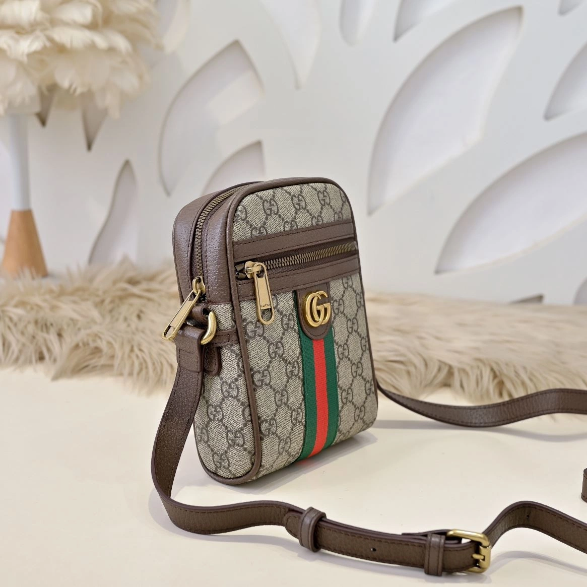 Perfect replica Mens Gucci Satchel Bags