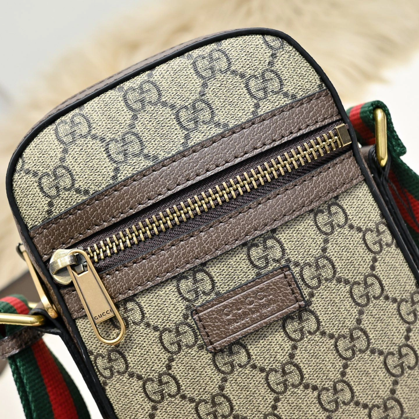 Brand-authenticated Mens Gucci Satchel Bags