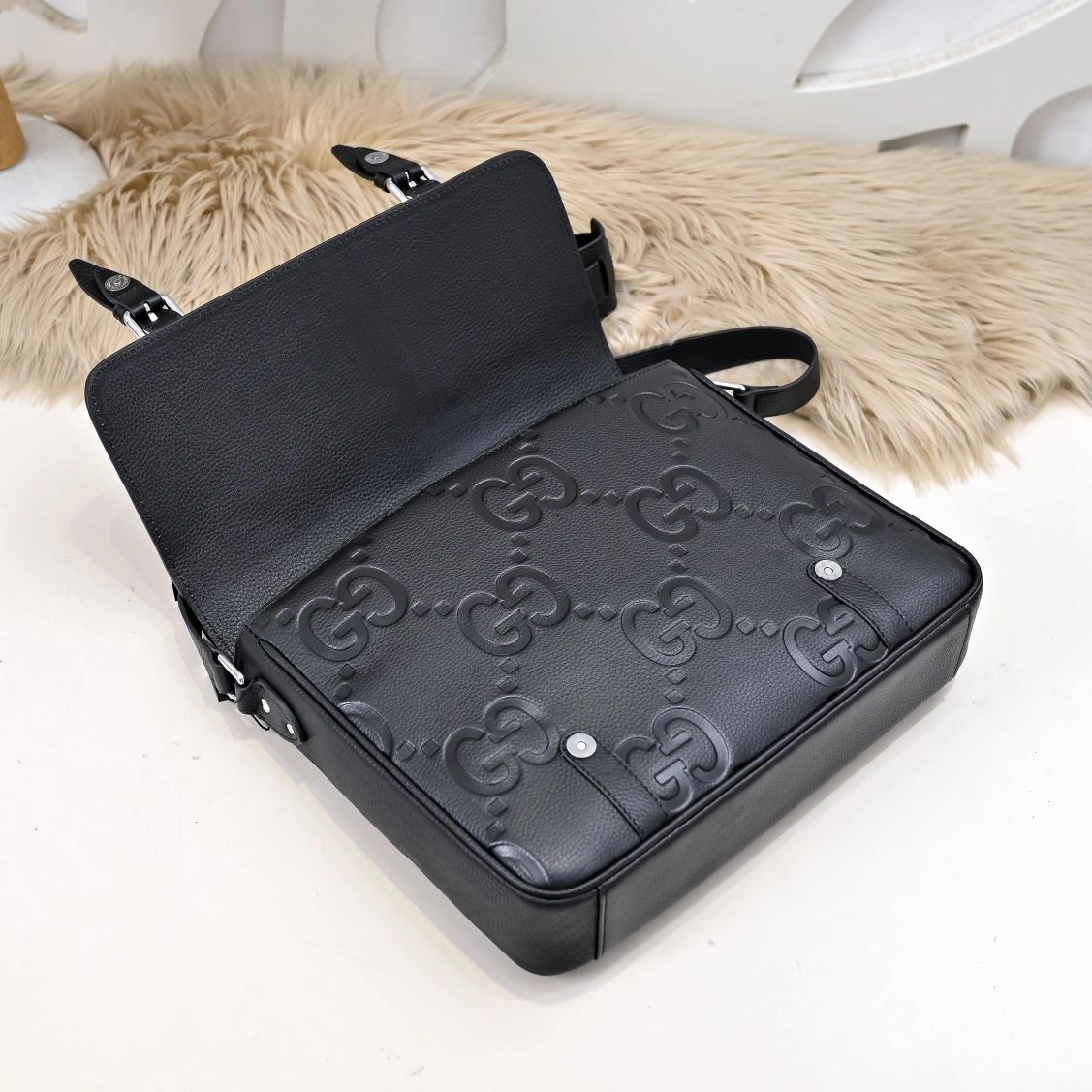 Authentic Mens Gucci Satchel Bags