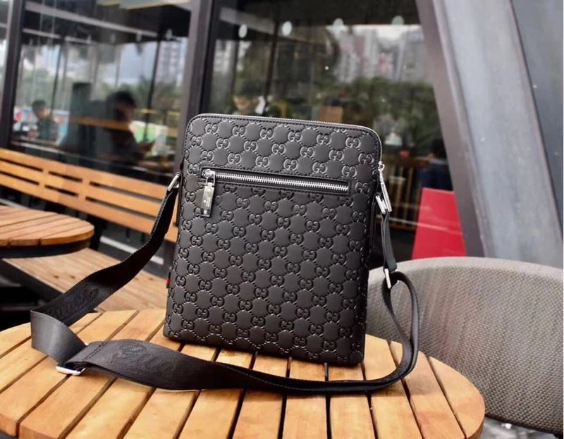 Indistinguishable Mens Gucci Satchel Bags
