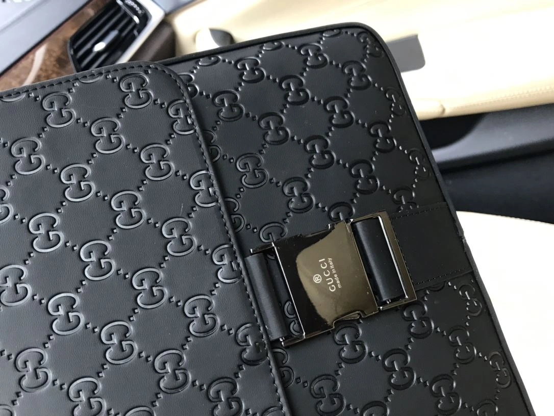 Budget-friendly Mens Gucci Satchel Bags