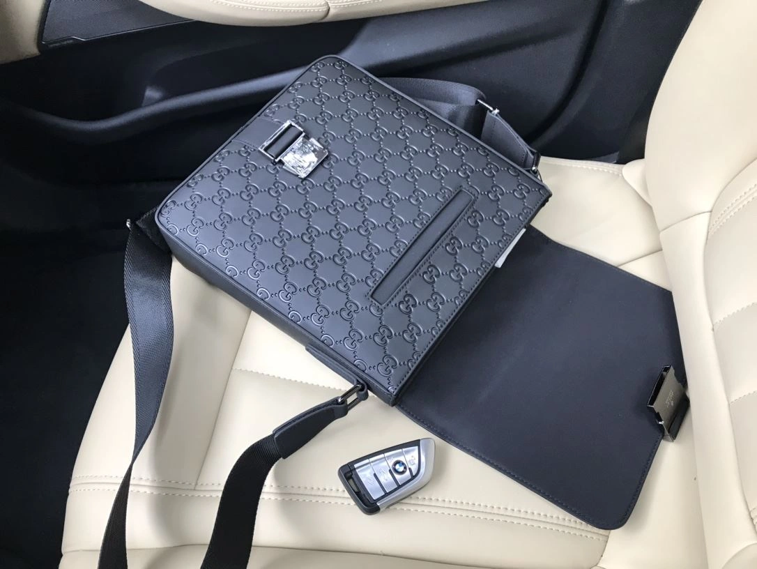 Budget-friendly Mens Gucci Satchel Bags