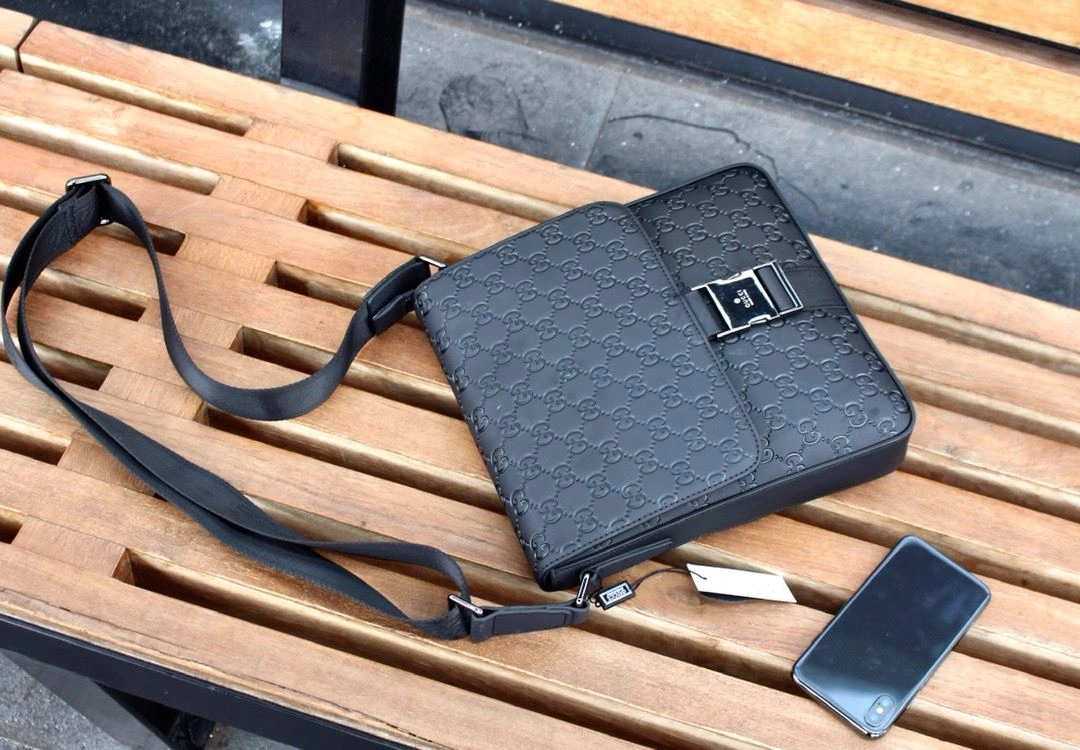 Budget-friendly Mens Gucci Satchel Bags