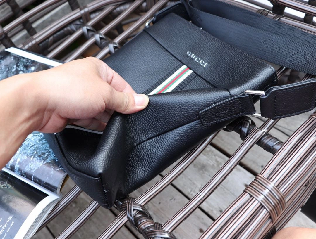 Precise copy Mens Gucci Satchel Bags