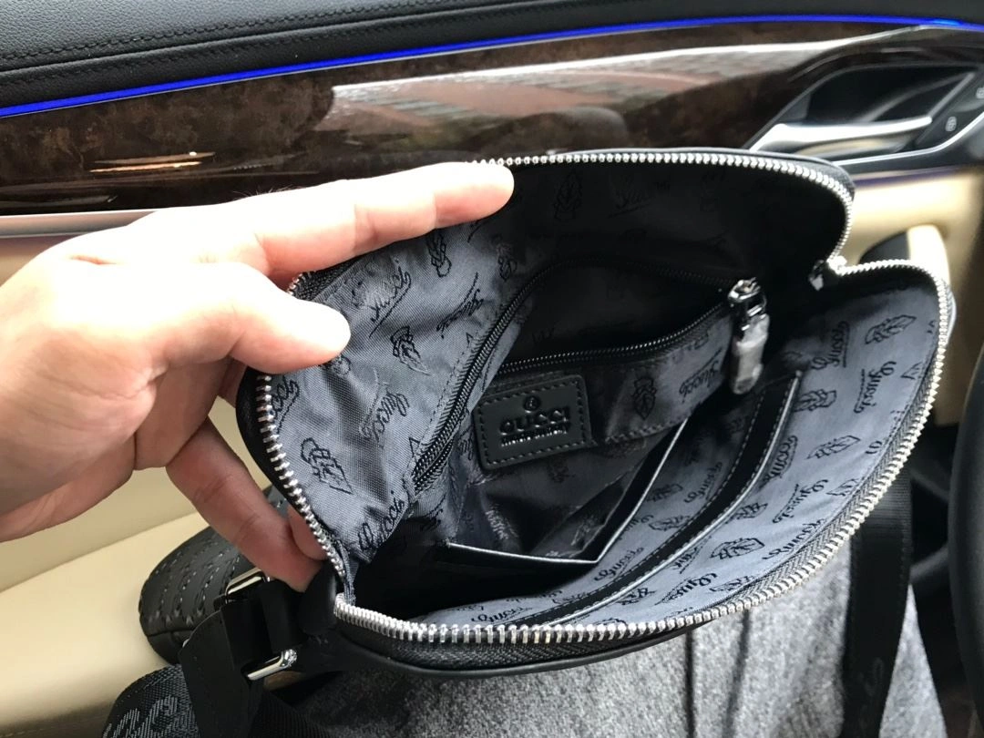1:1 copy Mens Gucci Satchel Bags