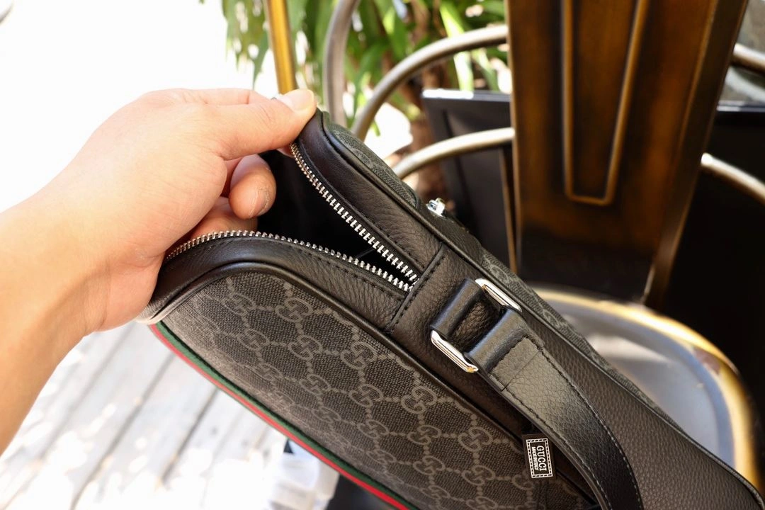 Exact replica Mens Gucci Satchel Bags