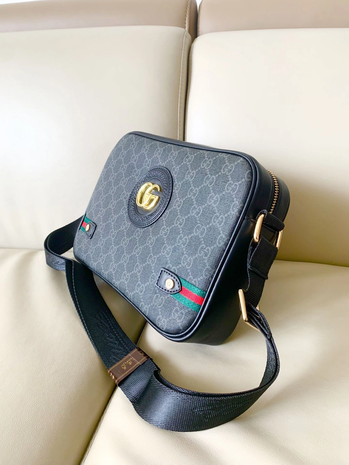 Brand-authenticated Mens Gucci Satchel Bags