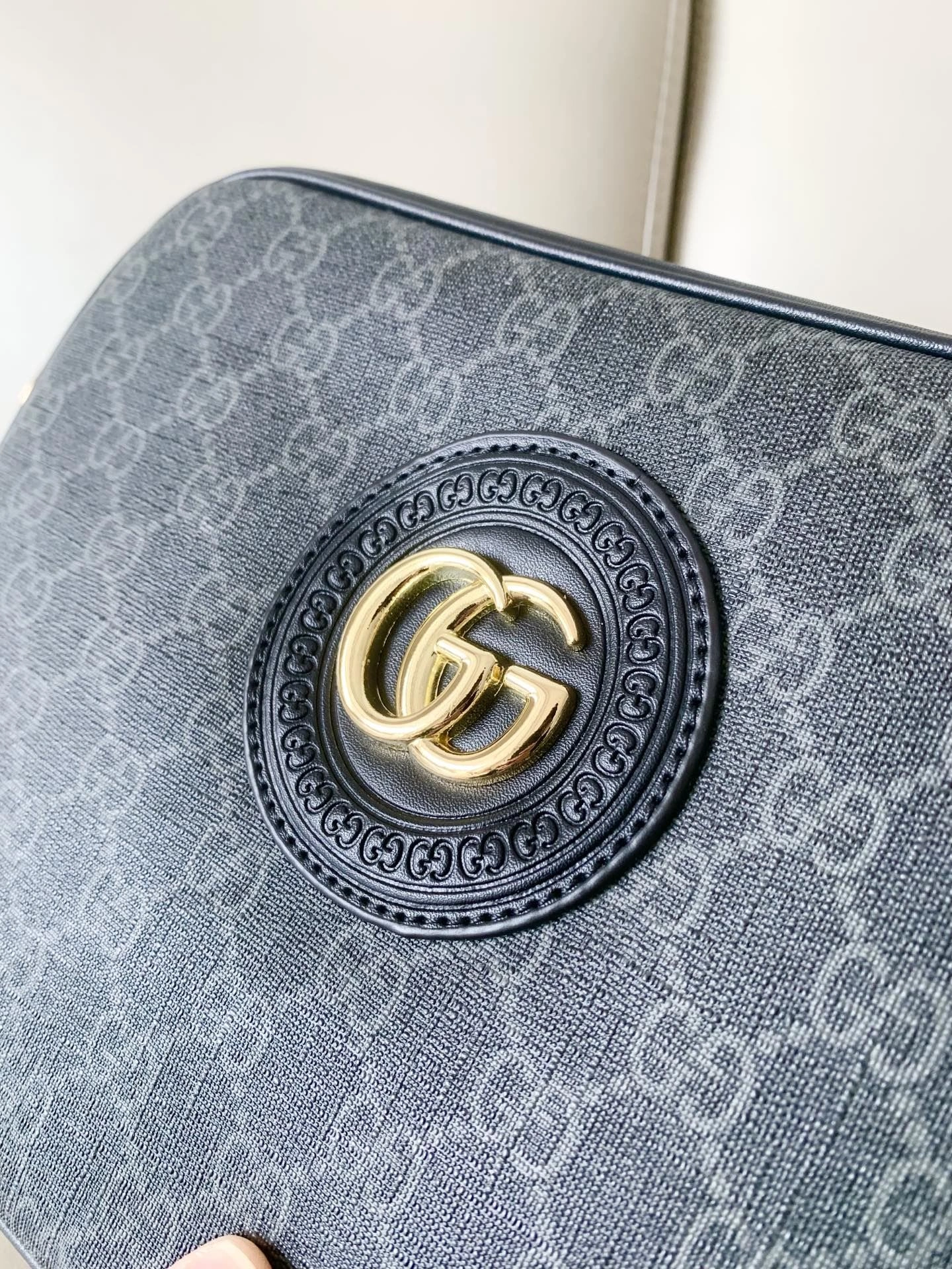 Brand-authenticated Mens Gucci Satchel Bags