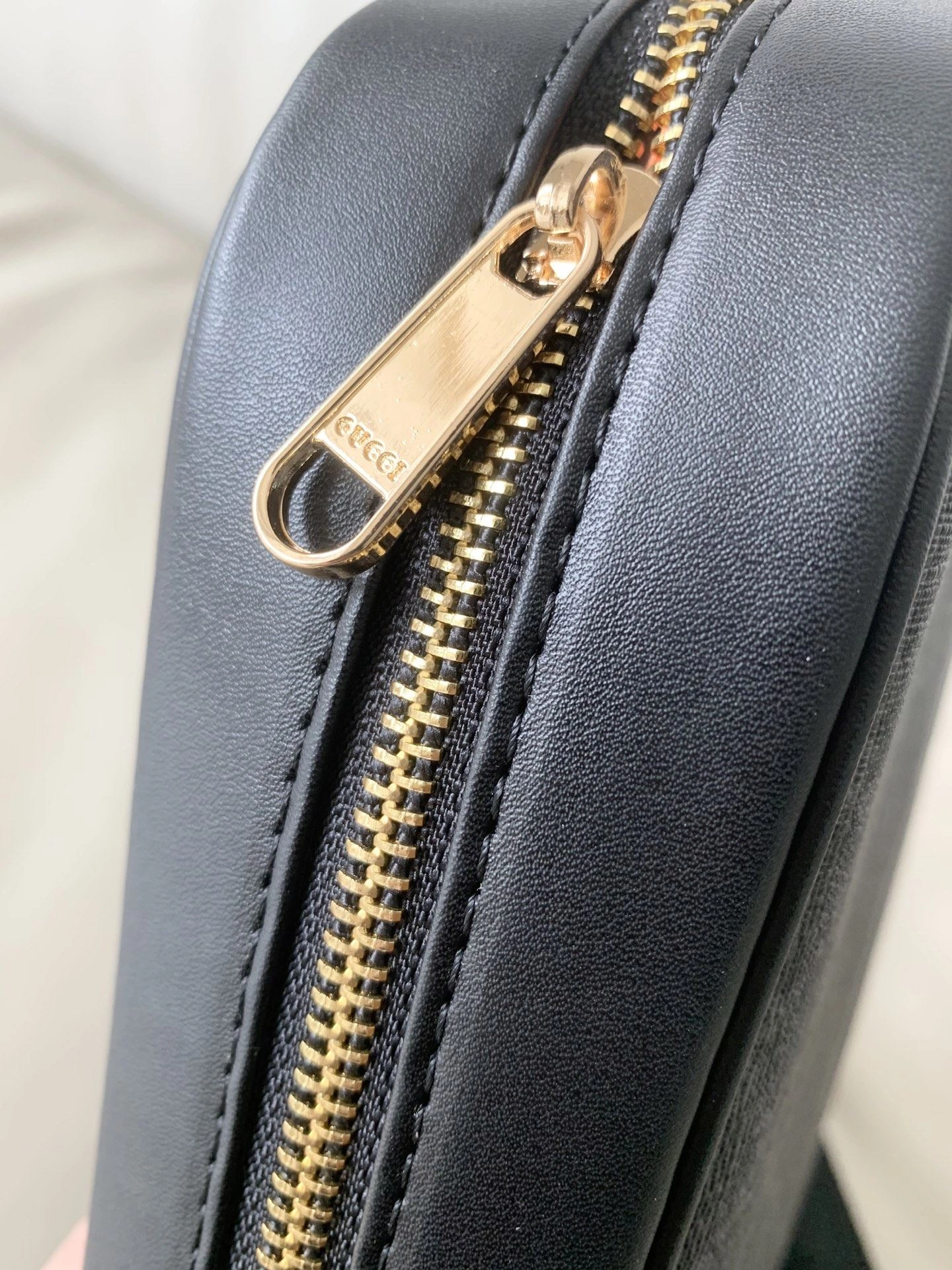 Brand-authenticated Mens Gucci Satchel Bags