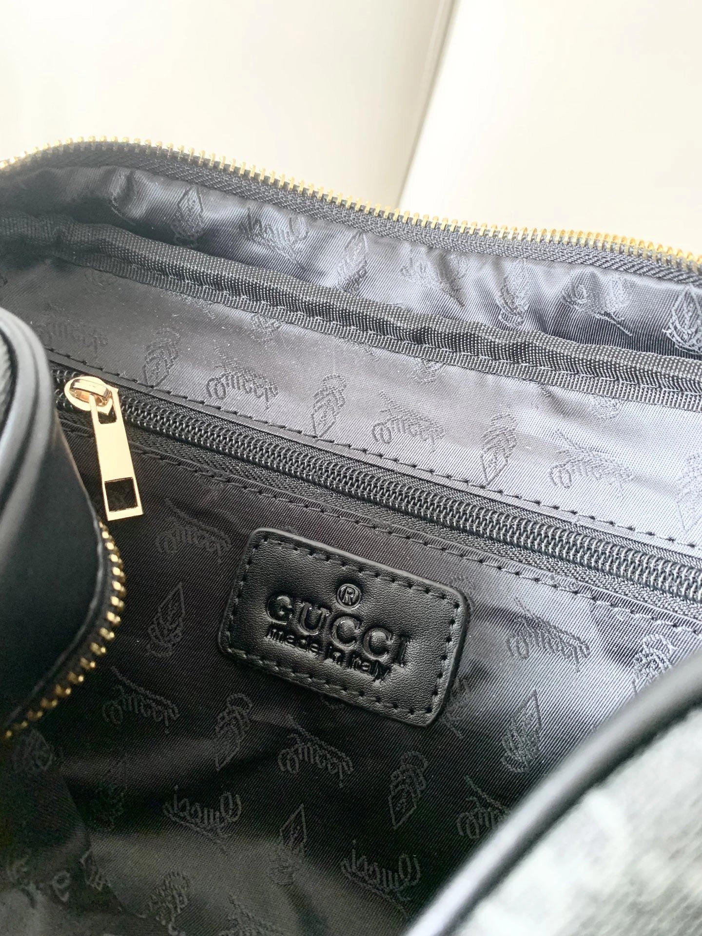 Brand-authenticated Mens Gucci Satchel Bags