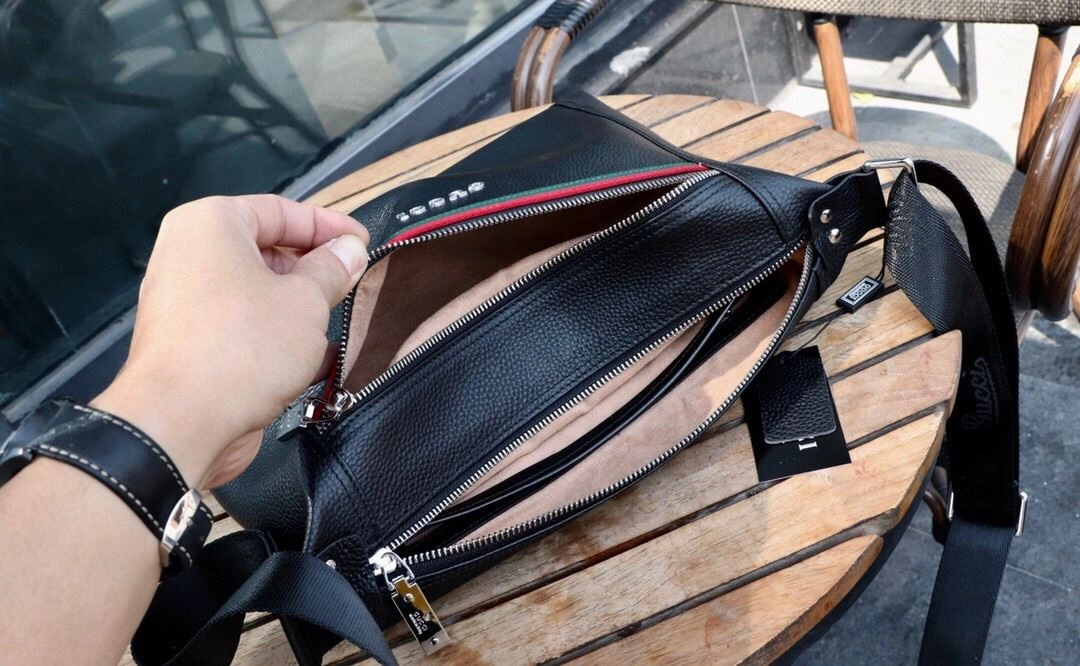 Brand-authenticated Mens Gucci Satchel Bags