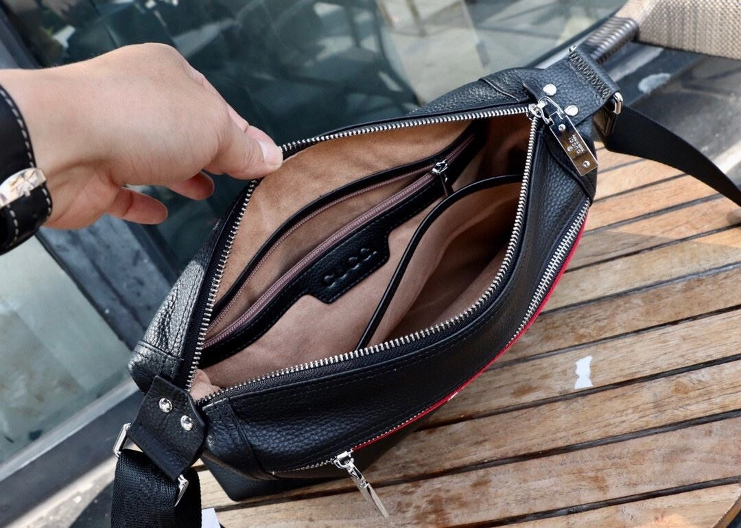 Brand-authenticated Mens Gucci Satchel Bags
