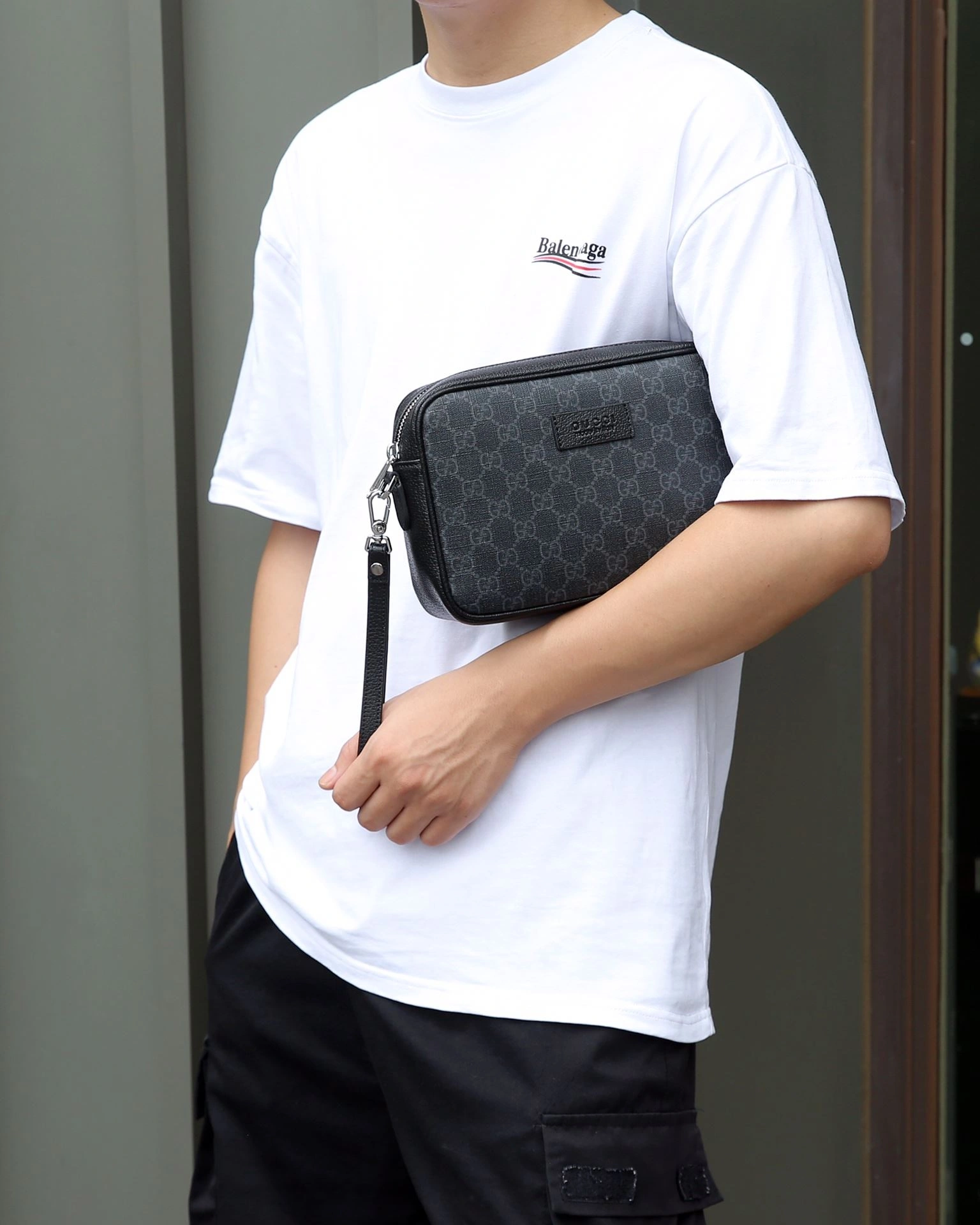 Indistinguishable Mens Gucci Satchel Bags