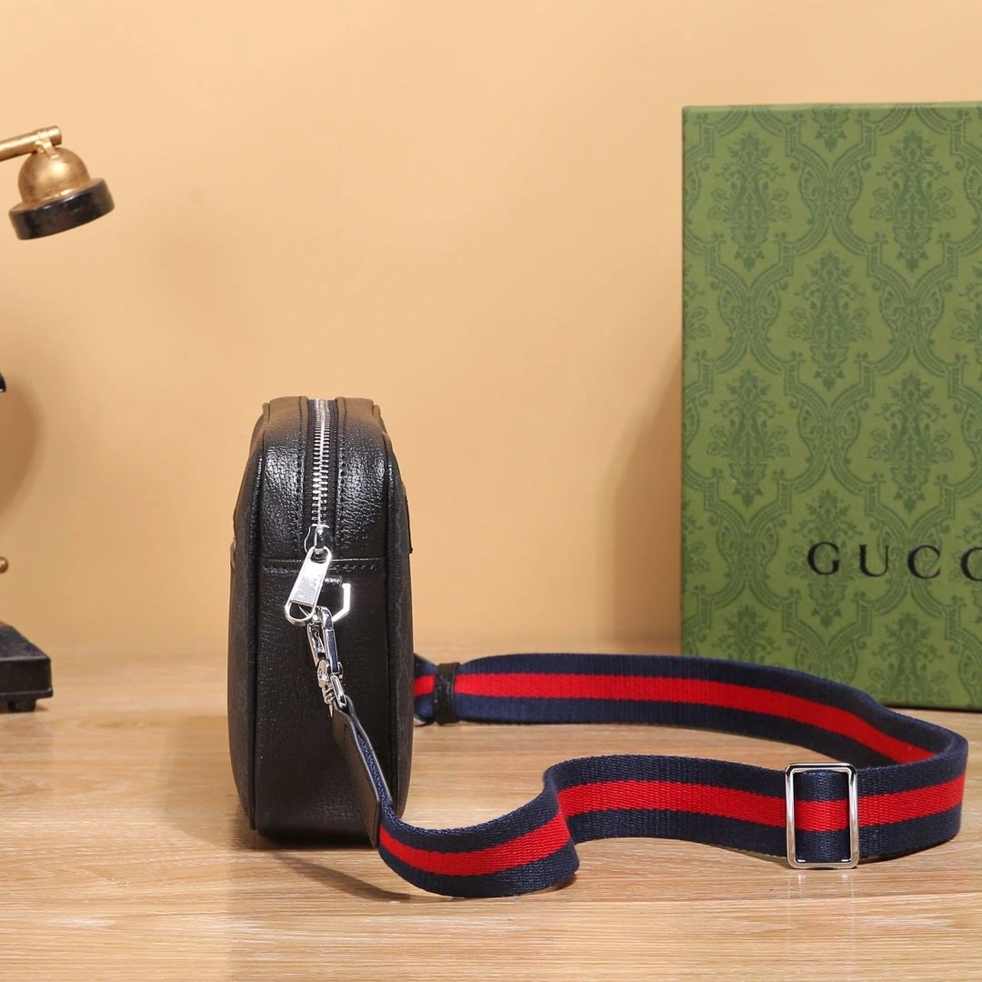 Indistinguishable Mens Gucci Satchel Bags