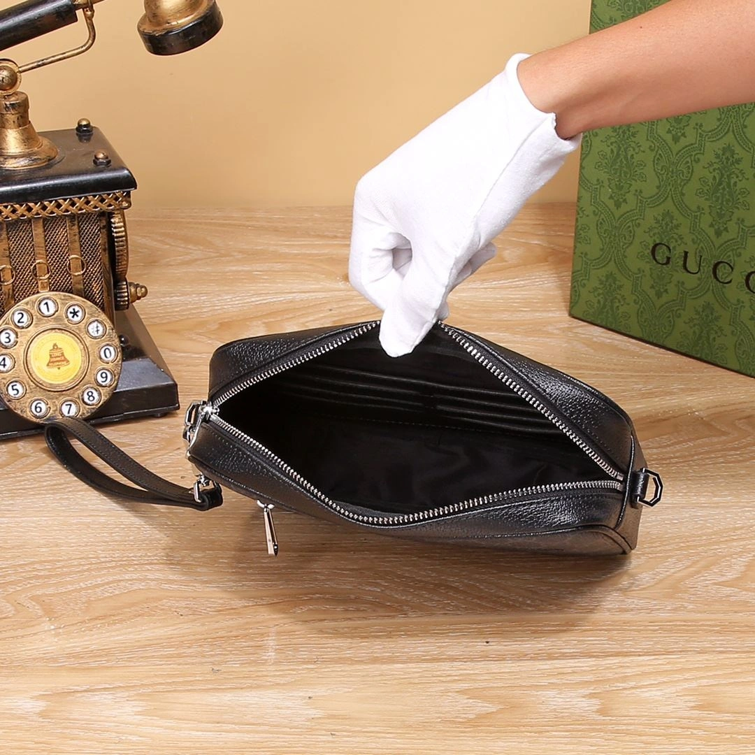 Indistinguishable Mens Gucci Satchel Bags