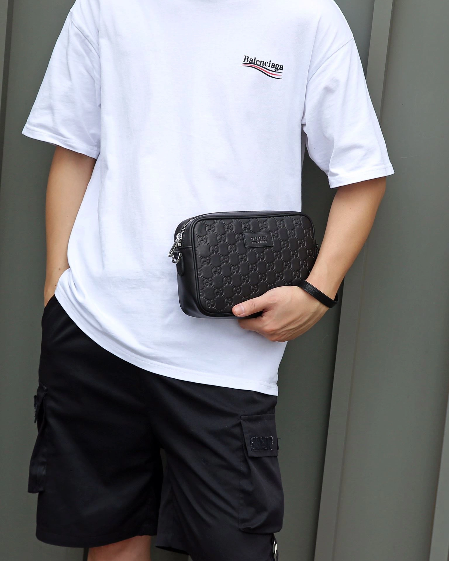 Indistinguishable Mens Gucci Satchel Bags
