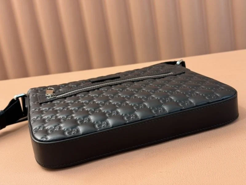 Value-priced Mens Gucci Satchel Bags