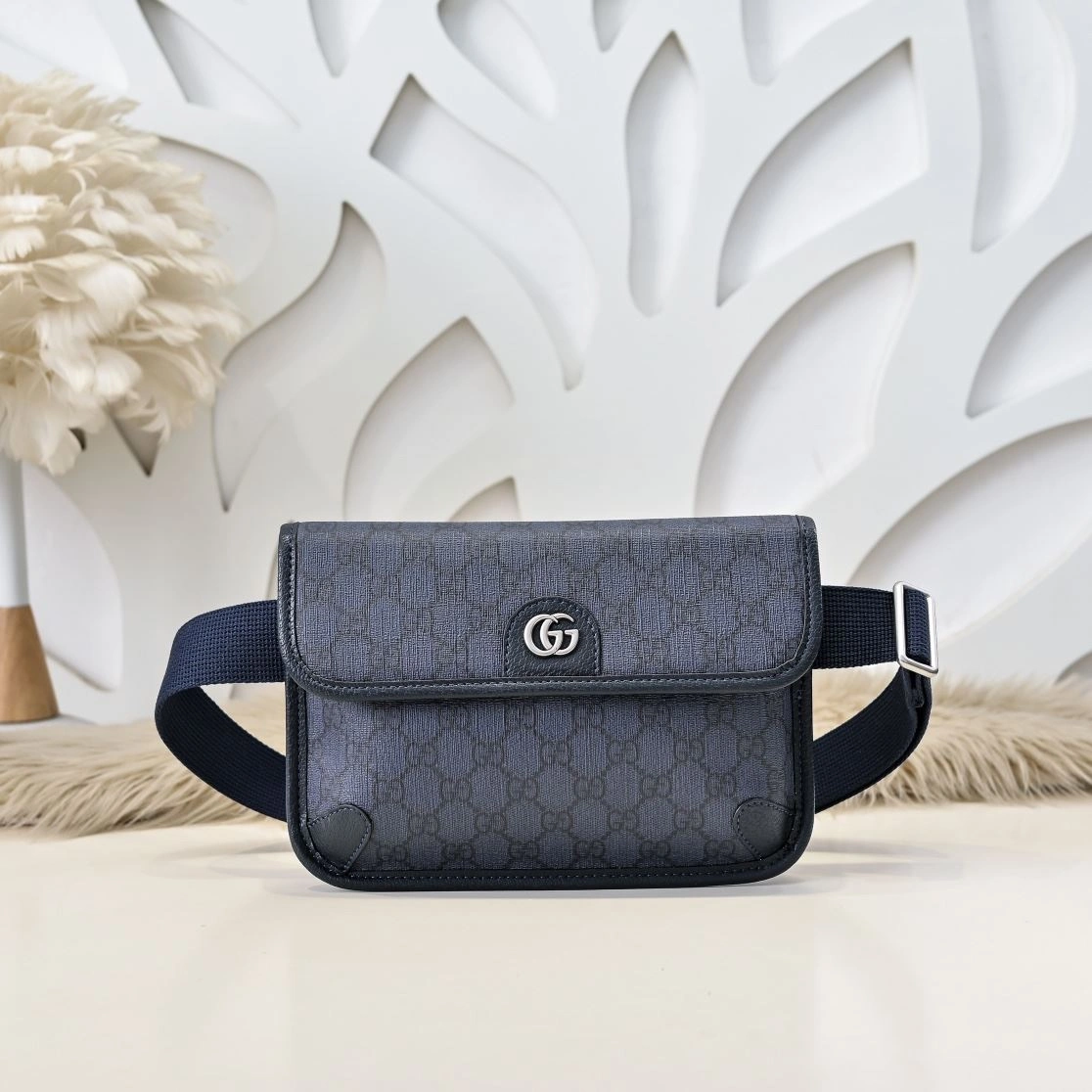 Mens Gucci Waist Chest Packs