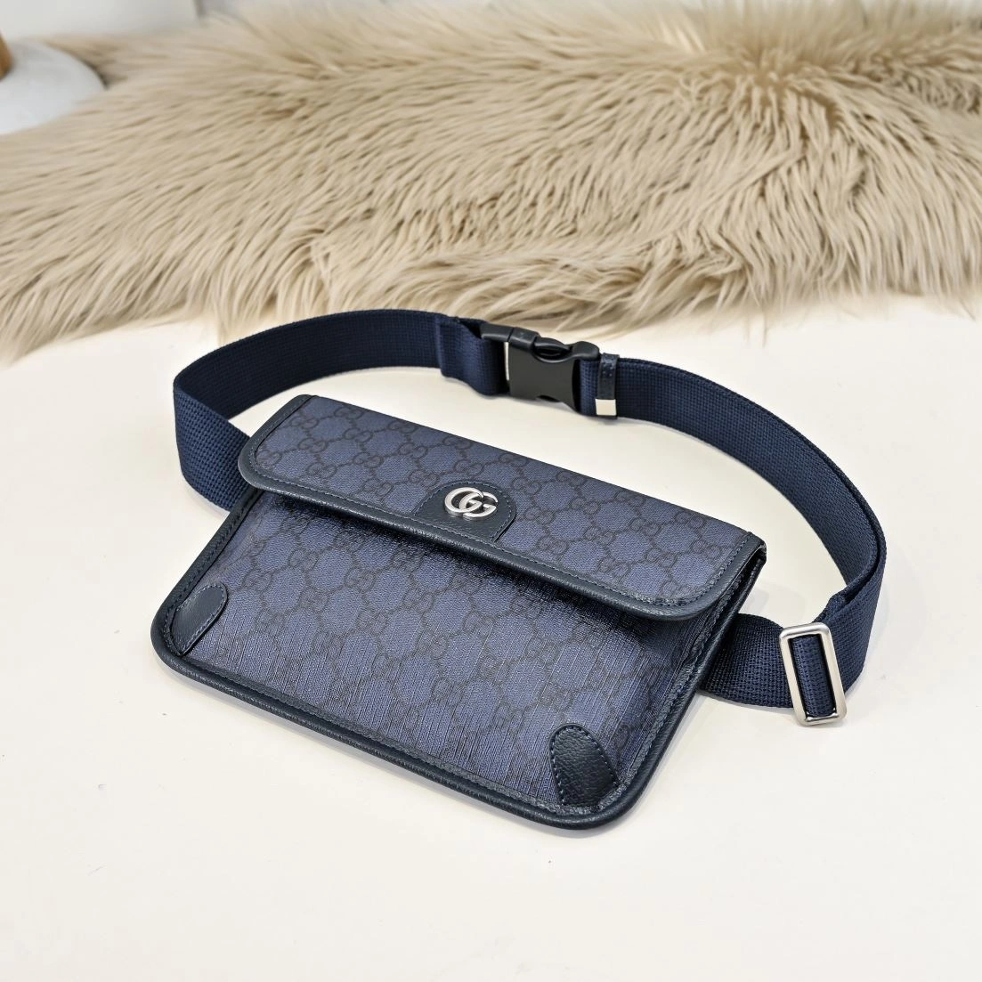 Bargain Mens Gucci Waist Chest Packs