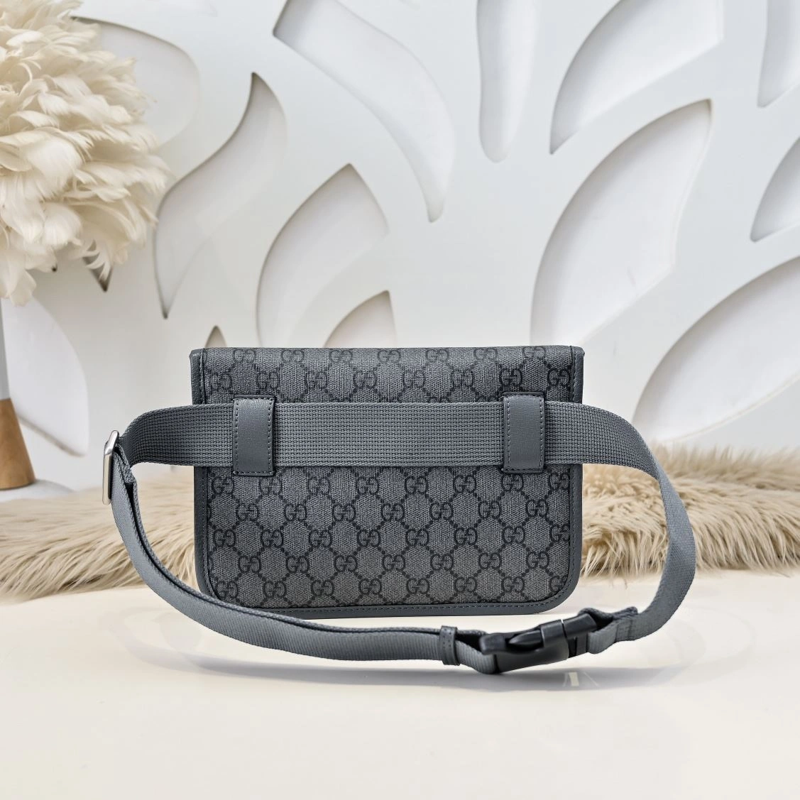 Inexpensive Mens Gucci Waist Chest Packs