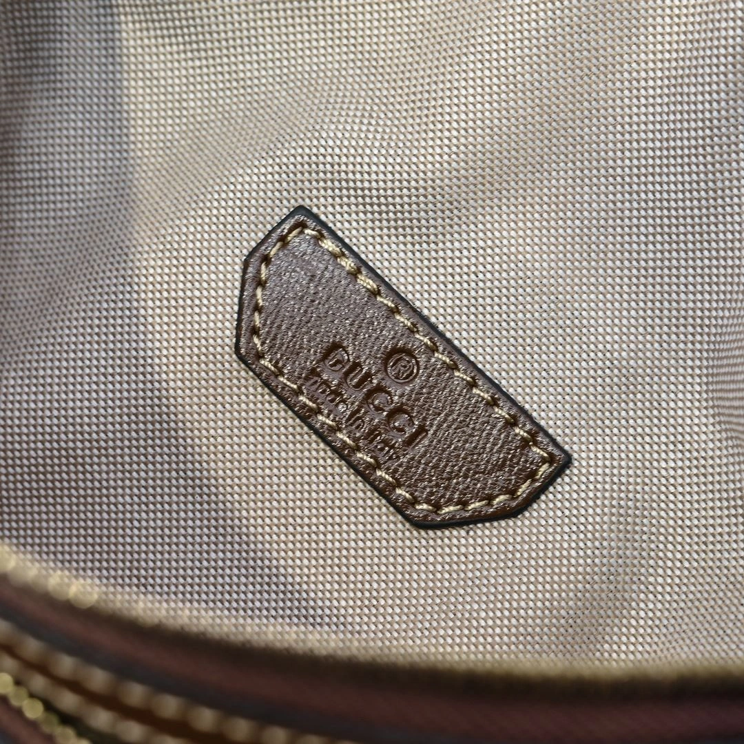 Value-priced Mens Gucci Waist Chest Packs