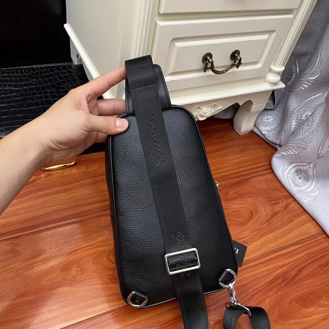 Exact replica Mens Gucci Waist Chest Packs