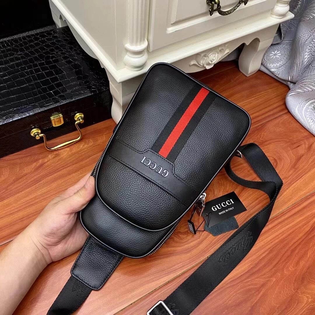 Exact replica Mens Gucci Waist Chest Packs