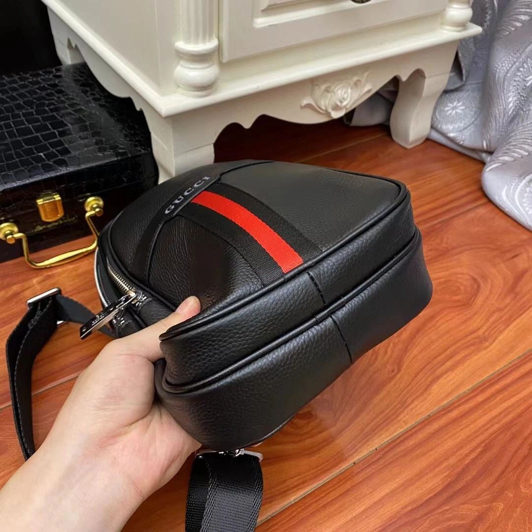 Exact replica Mens Gucci Waist Chest Packs