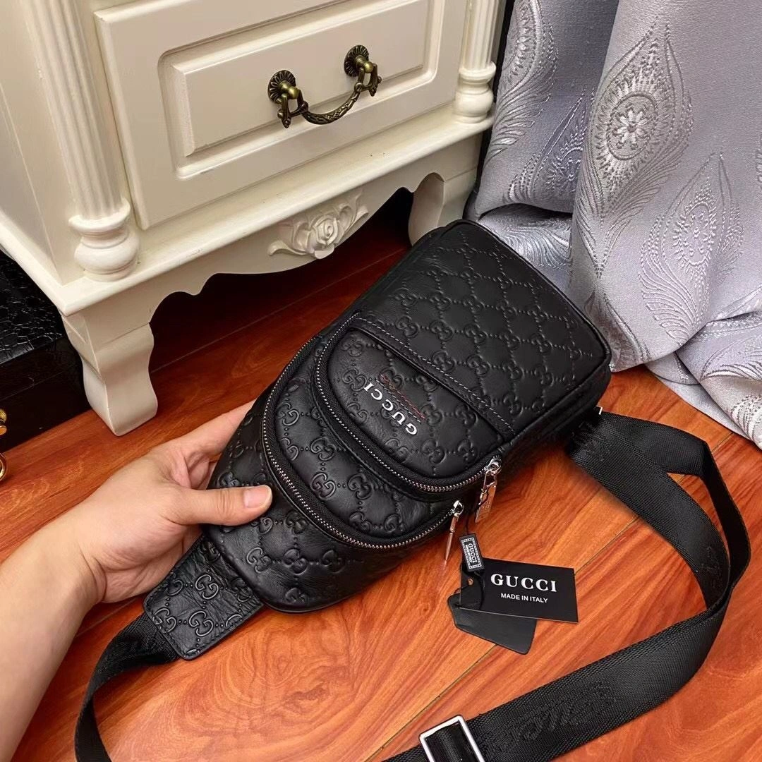 Perfect replica Mens Gucci Waist Chest Packs
