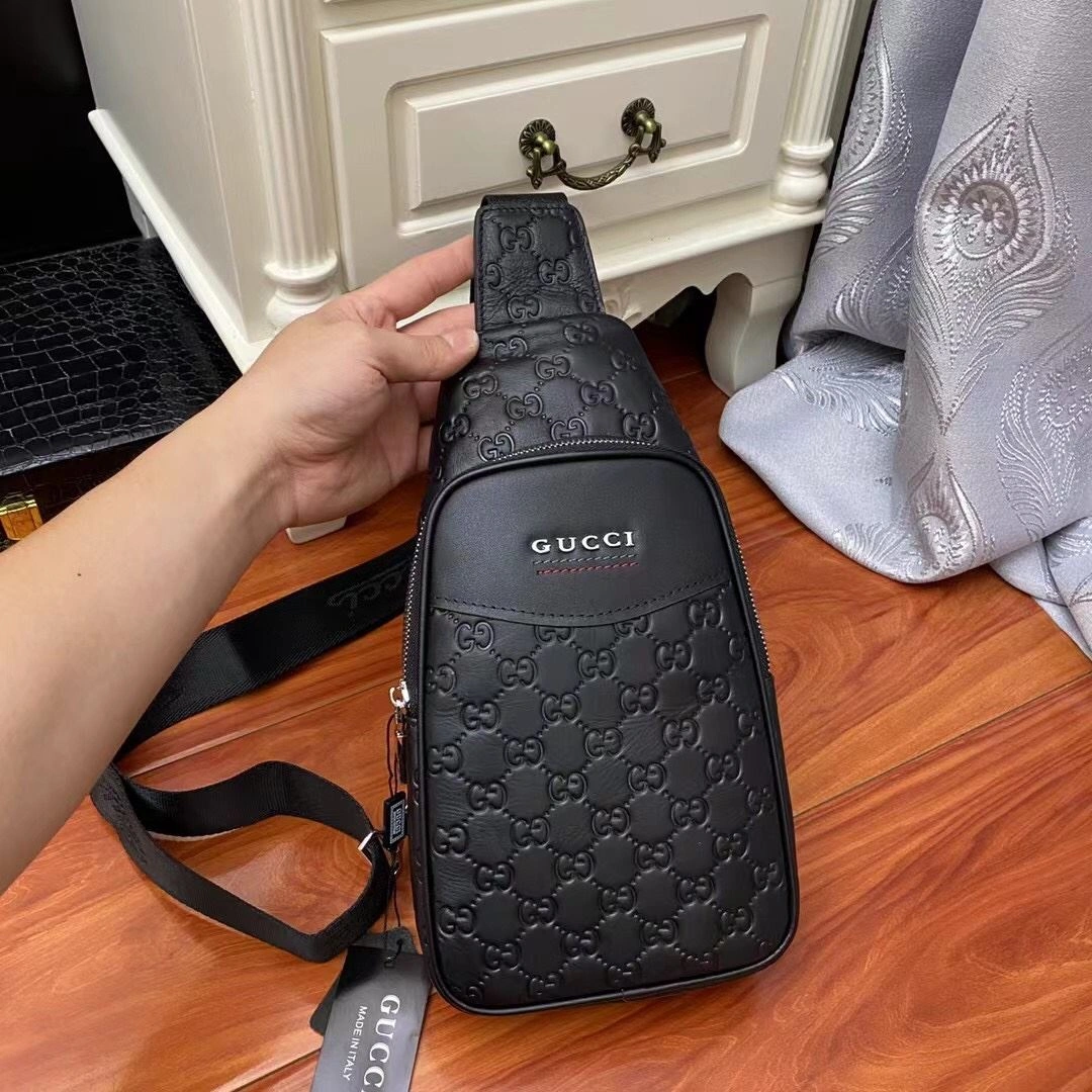 Mens Gucci Waist Chest Packs