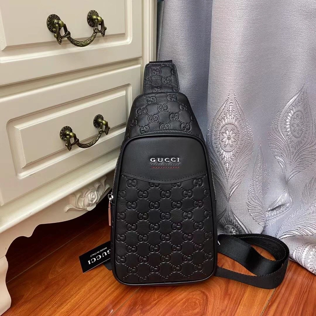 1:1 copy Mens Gucci Waist Chest Packs