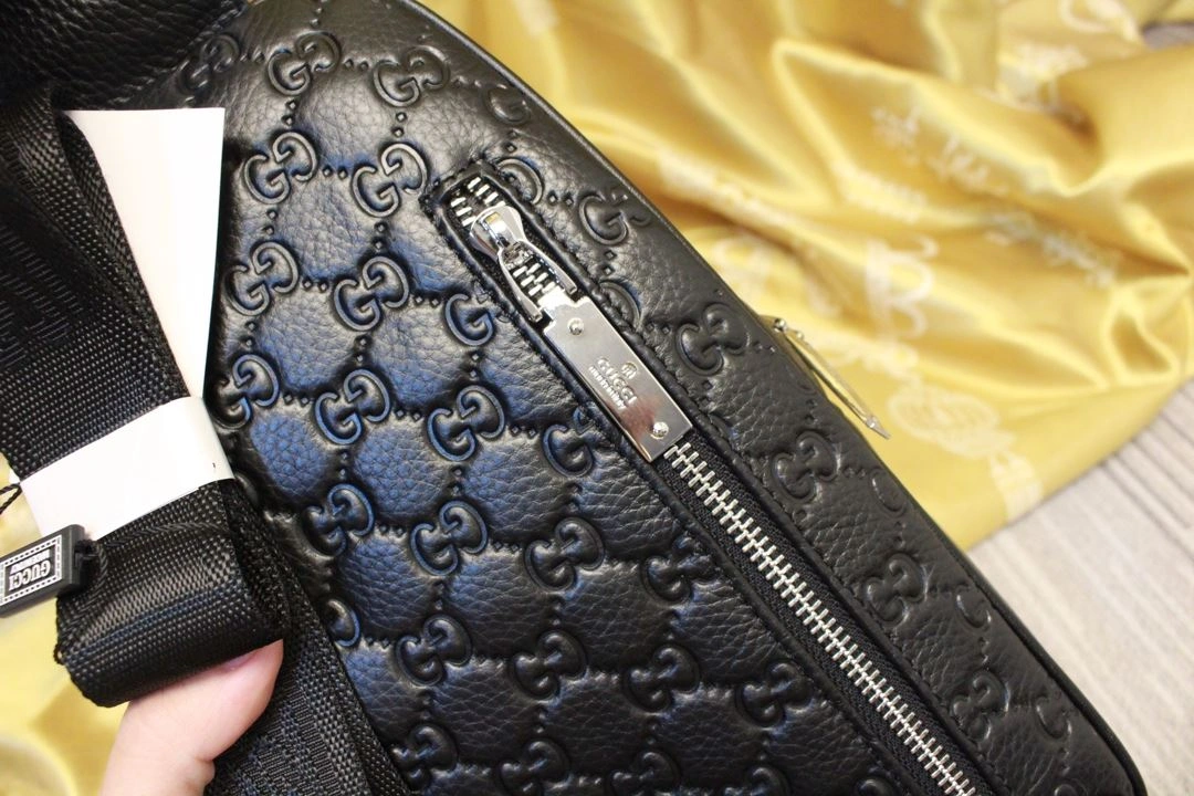 Mirror quality Mens Gucci Waist Chest Packs