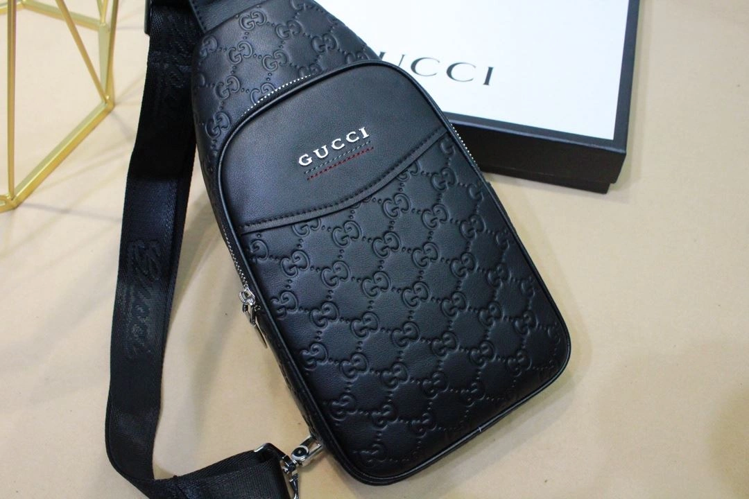 Original Mens Gucci Waist Chest Packs