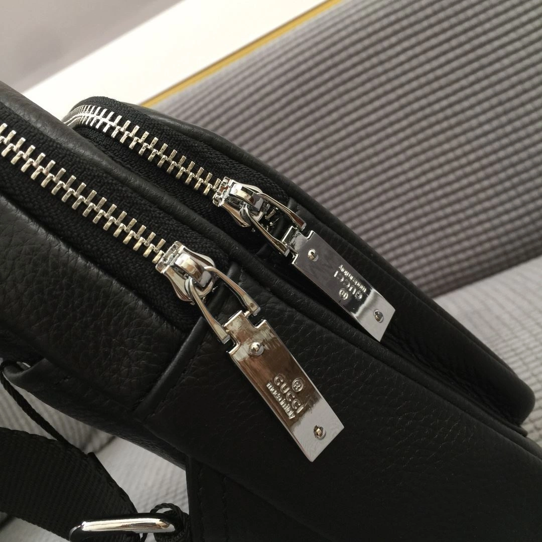 Value-priced Mens Gucci Waist Chest Packs