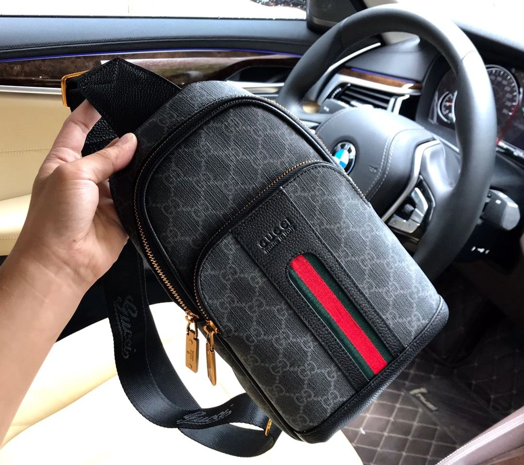 Value-priced Mens Gucci Waist Chest Packs