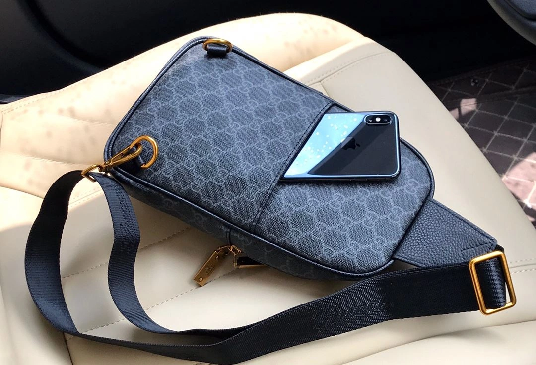 Value-priced Mens Gucci Waist Chest Packs
