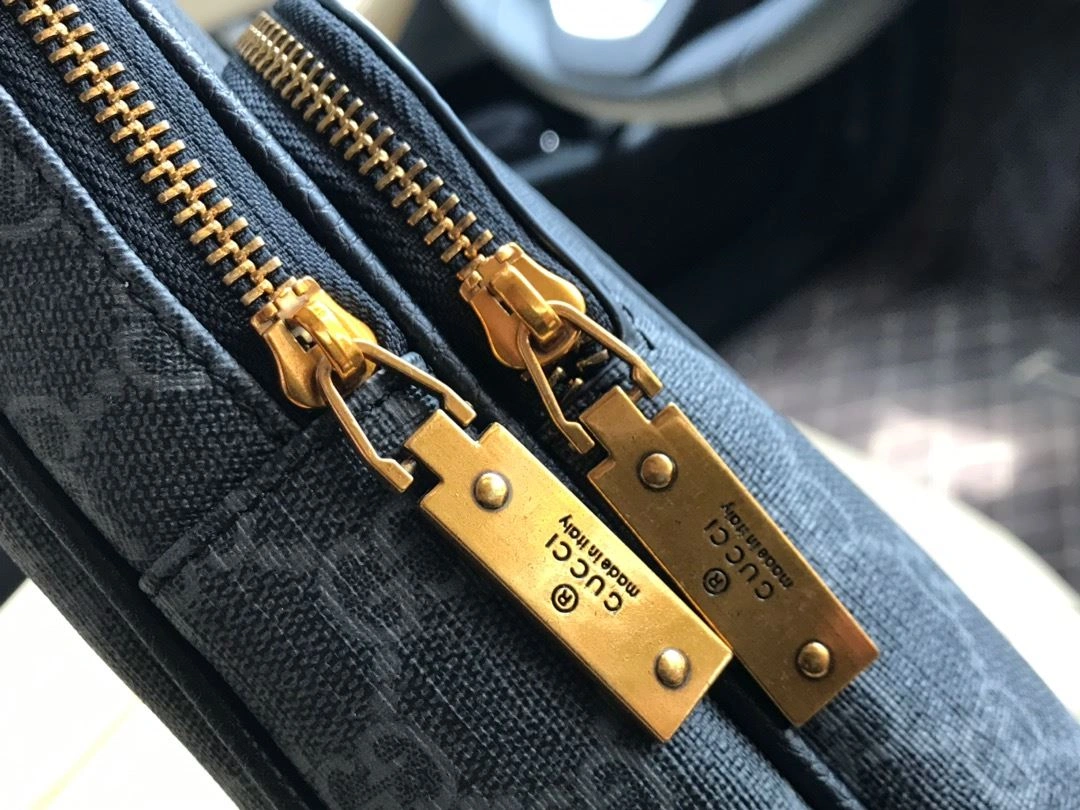 Value-priced Mens Gucci Waist Chest Packs