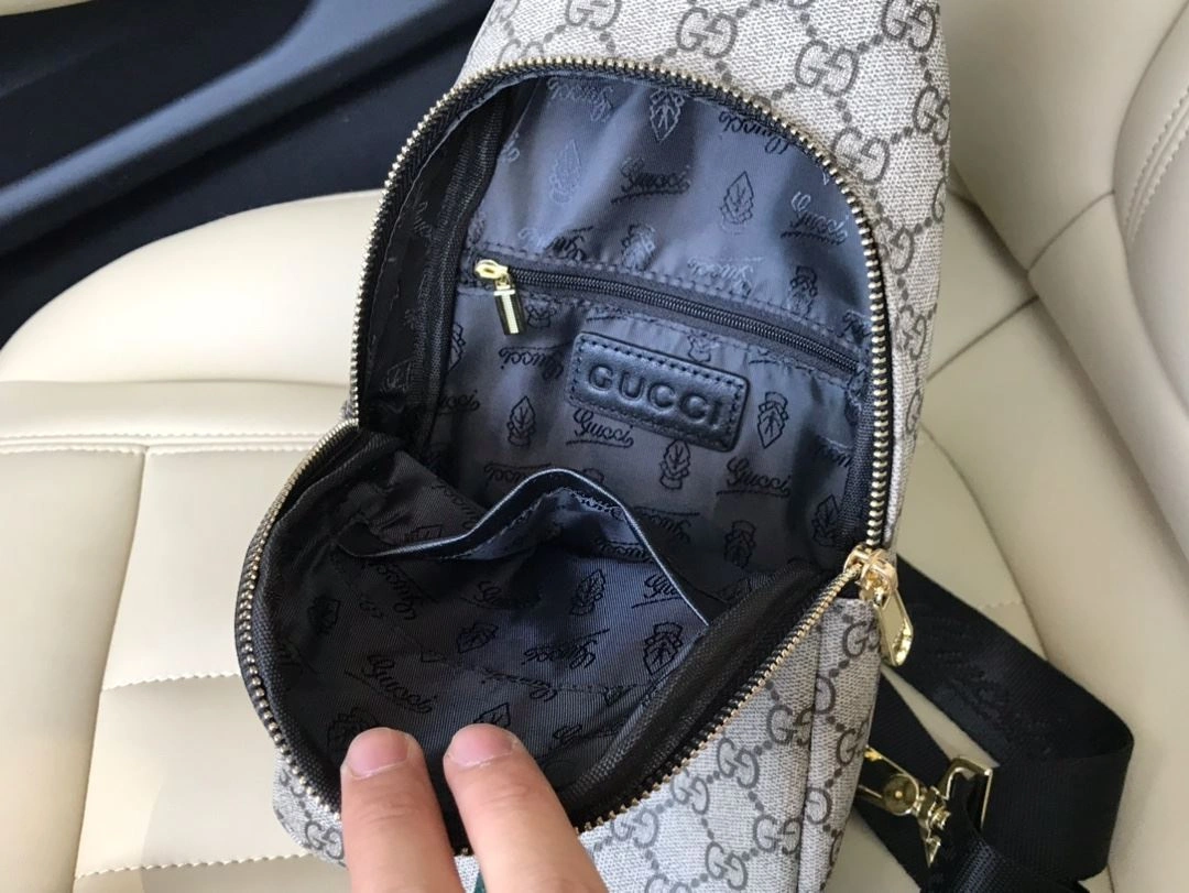 Inexpensive Mens Gucci Waist Chest Packs