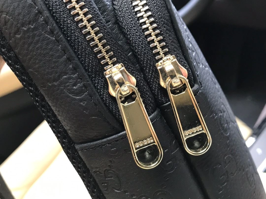 Low-cost Mens Gucci Waist Chest Packs