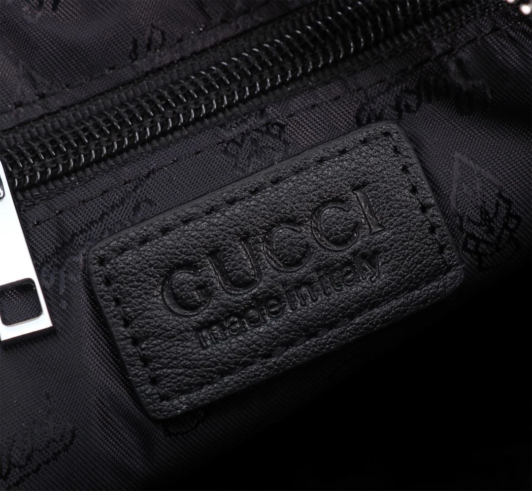 High fidelity Mens Gucci Waist Chest Packs