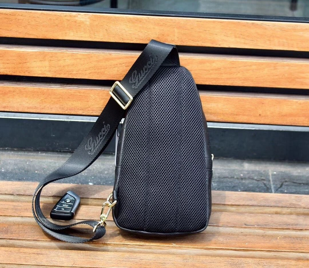 Low-cost Mens Gucci Waist Chest Packs