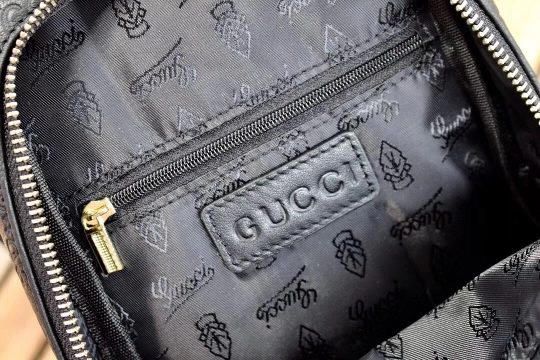 Low-cost Mens Gucci Waist Chest Packs