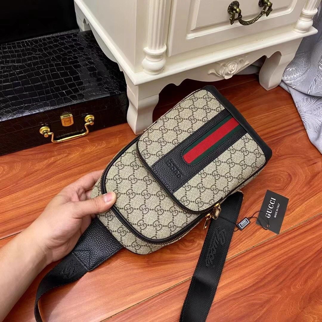 1:1 copy Mens Gucci Waist Chest Packs