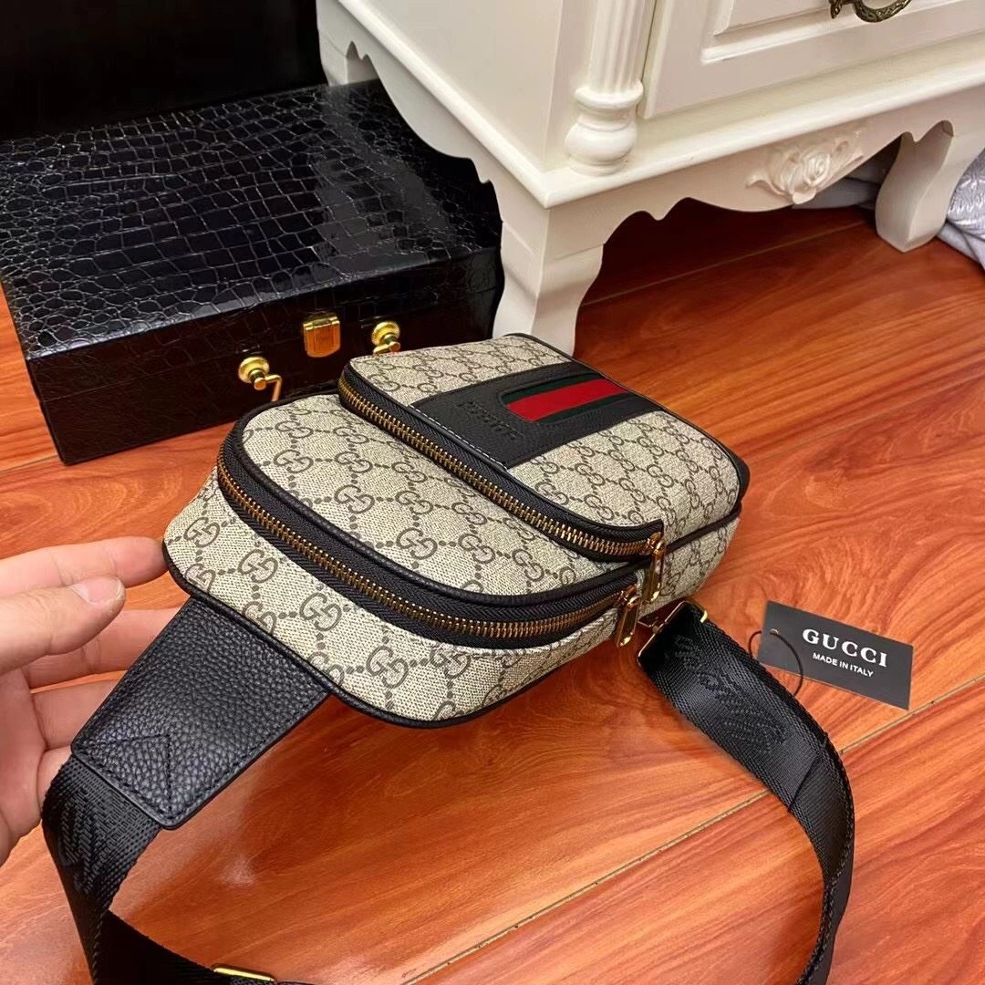 1:1 copy Mens Gucci Waist Chest Packs