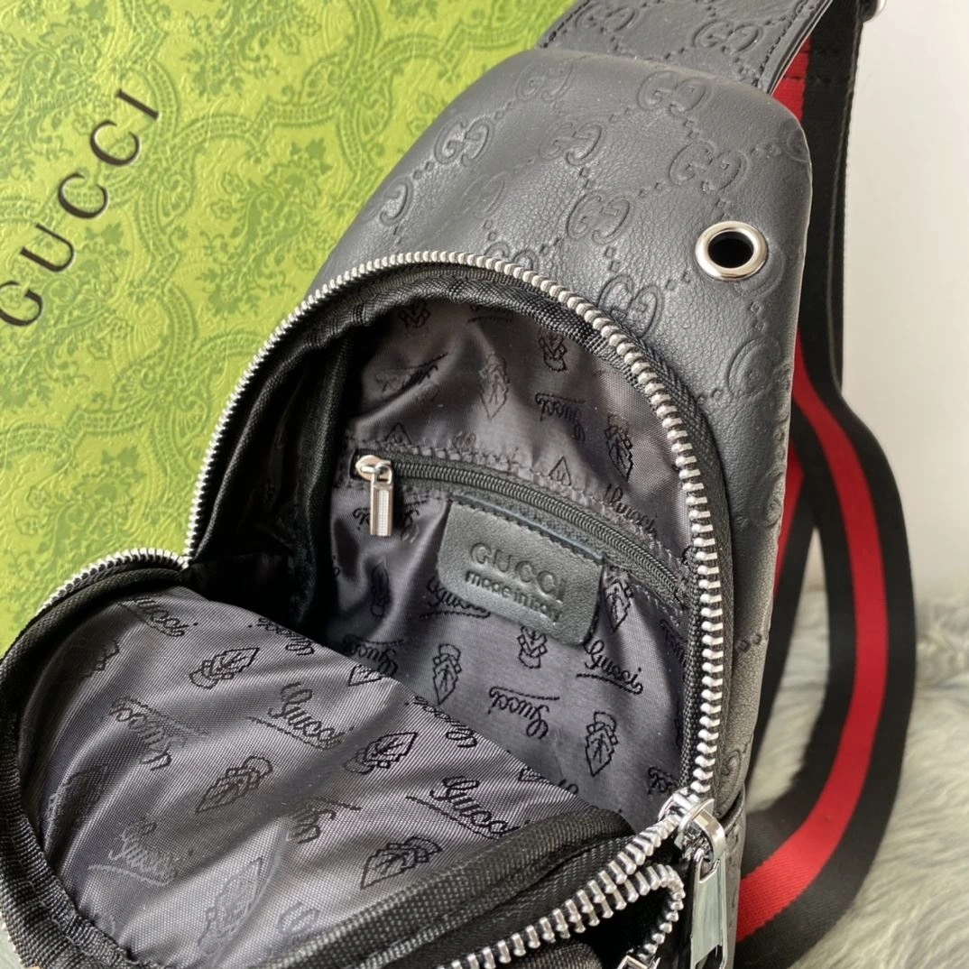 Precise copy Mens Gucci Waist Chest Packs