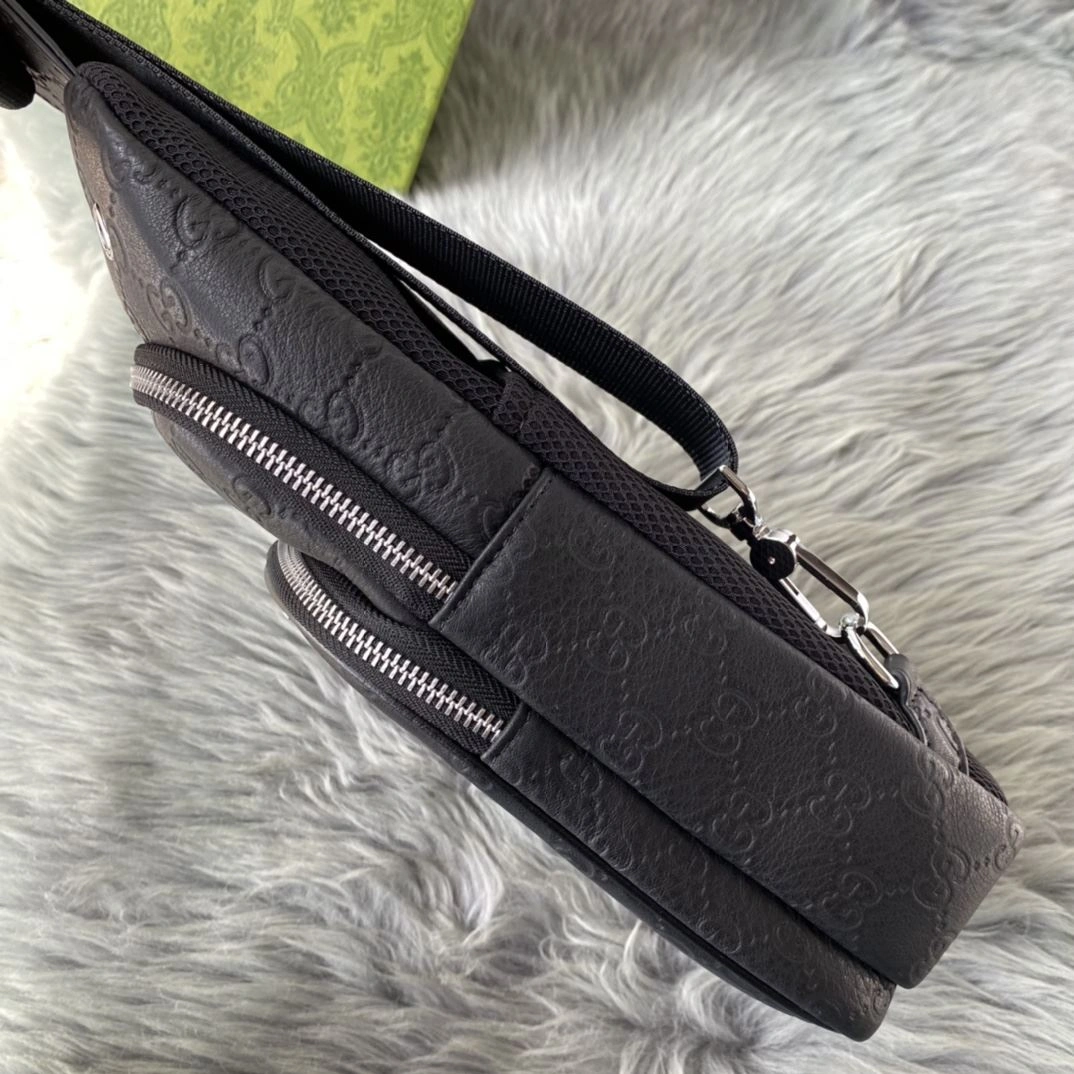 Factory-made Mens Gucci Waist Chest Packs