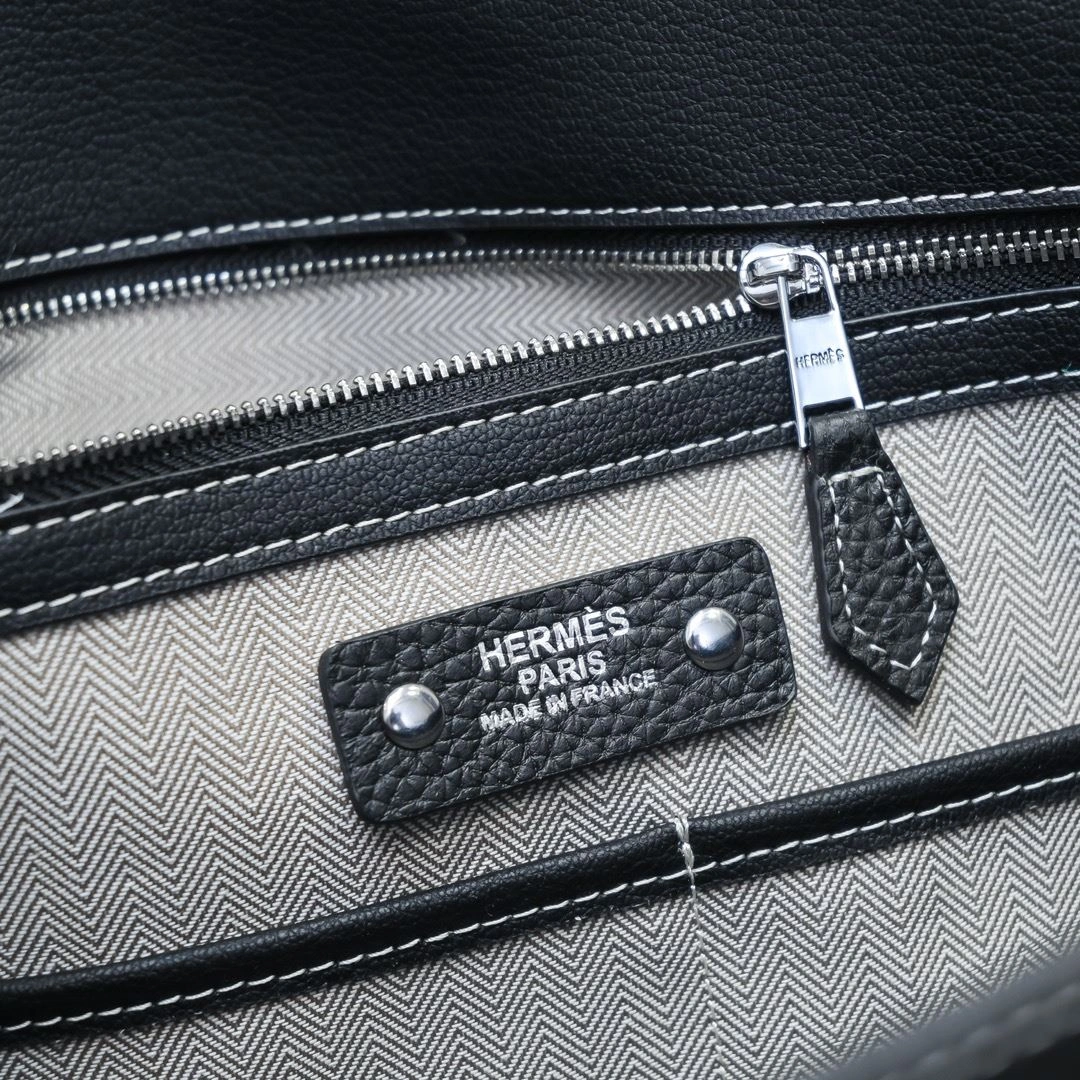 Indistinguishable Mens Hermes Briefcases