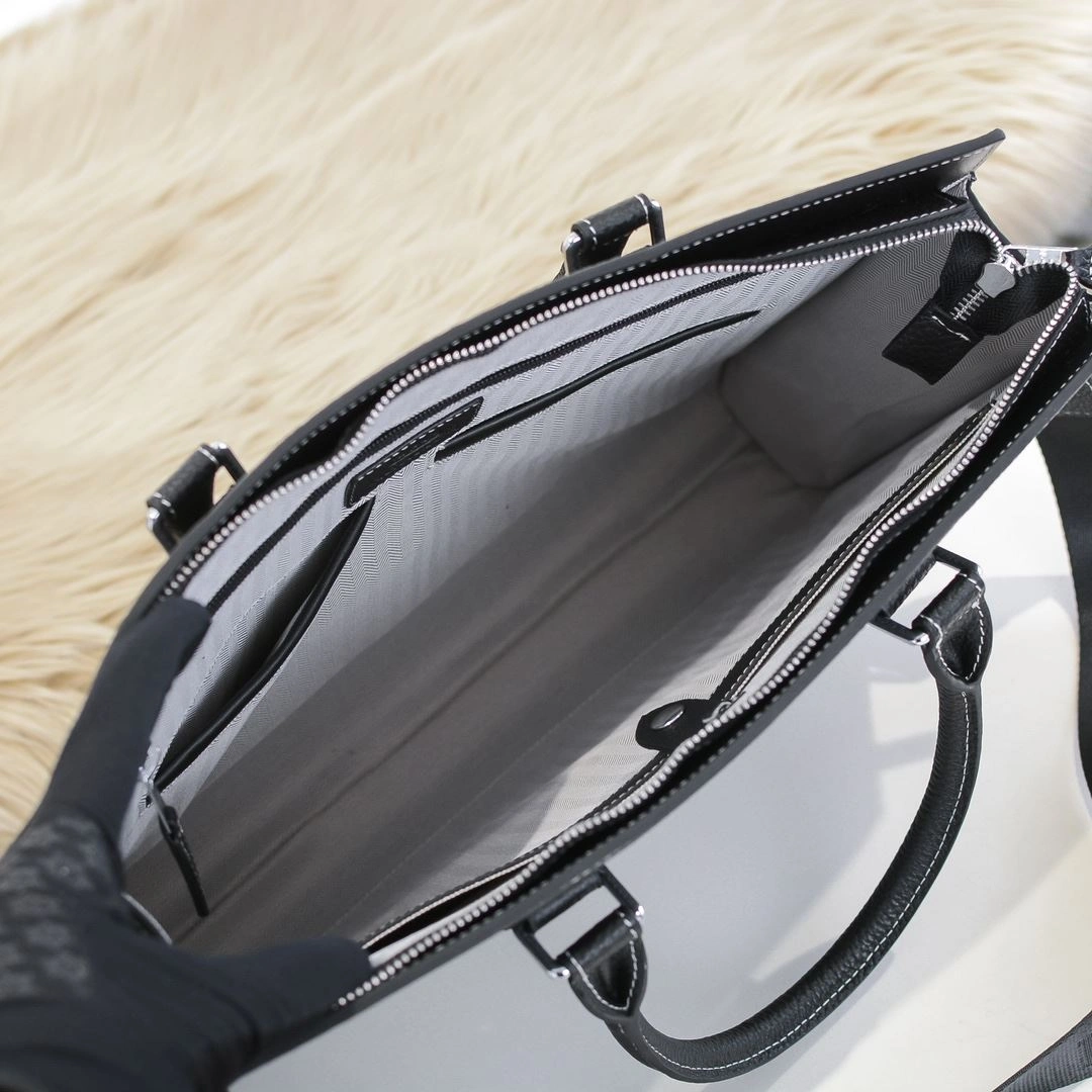 Accurate model Mens Hermes Briefcases